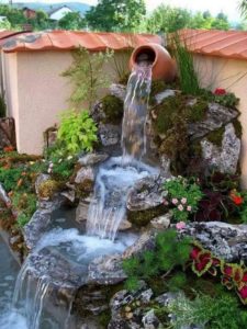 41 Stunning Garden Water Features to Easily Recreate in 2022