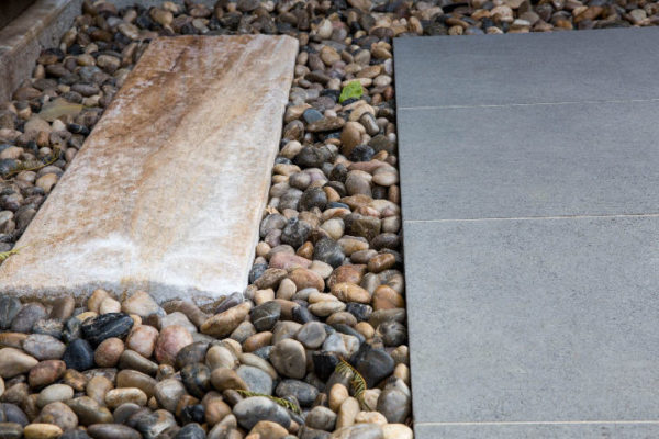 31 Best Garden Rocks & Tips on Choosing Rocks for Gardens