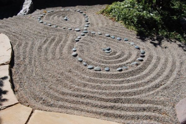 31 Authentic Zen Garden Ideas to Bring Calm to Your Life