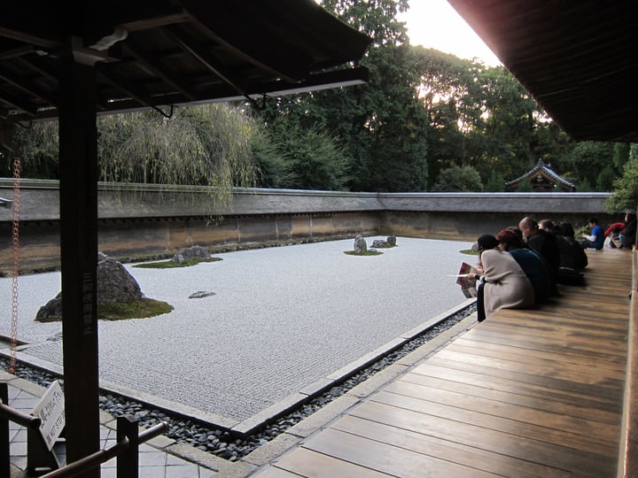 31 Authentic Zen Garden Ideas to Bring Calm to Your Life